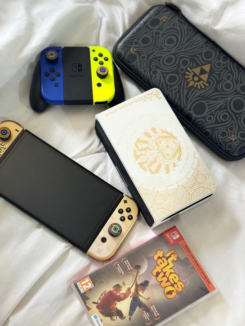 Zelda OLED Switch V2 Limited Edition | Parting with This for Vet Bills ...