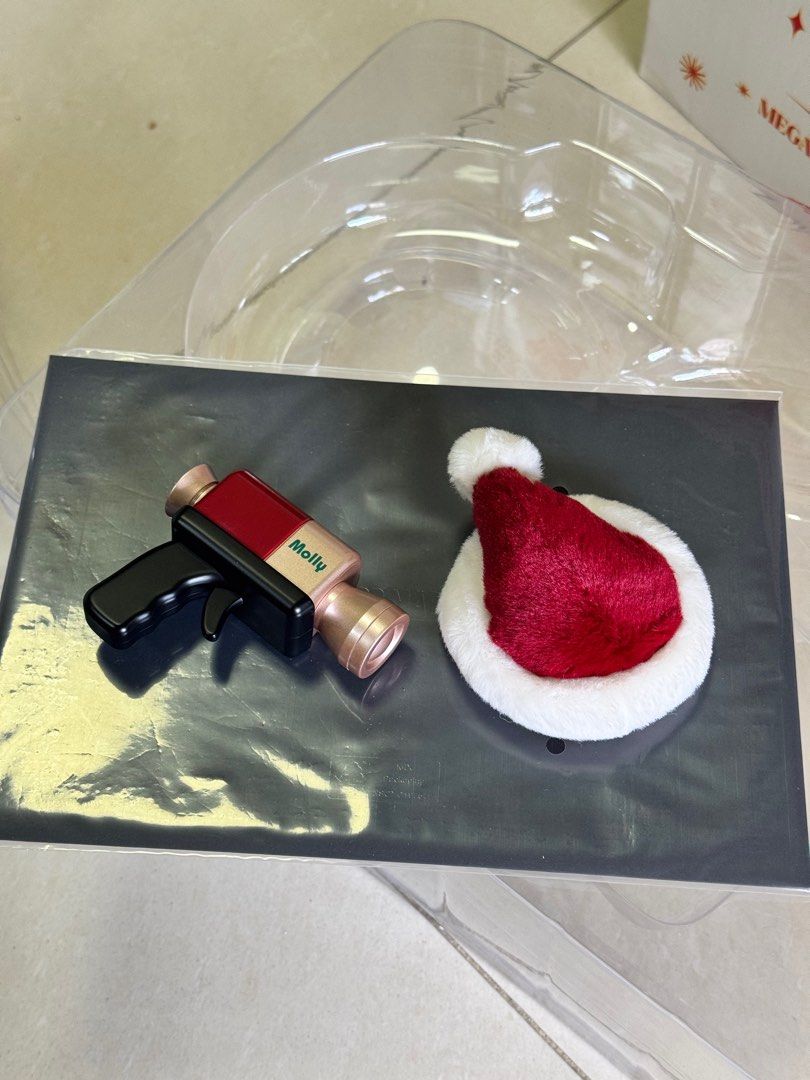 400% Mega Space Molly 2024 Christmas Figure, Hobbies & Toys, Toys ...