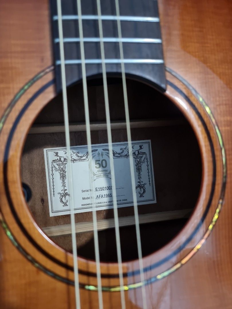 Acoustic Guitar - Beautiful Sunburst Finish, Hobbies & Toys, Musical ...