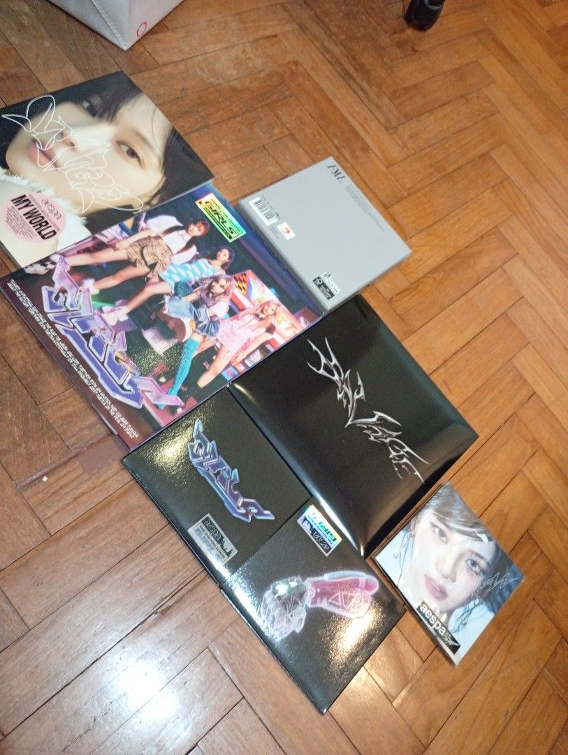 aespa album!! comes with lots of freebies!!!, Hobbies & Toys, Music ...