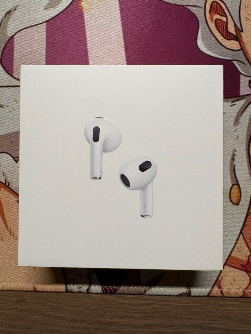 Apple AirPods 3rd Gen with MagSafe Charging Case, Audio, Earphones on ...