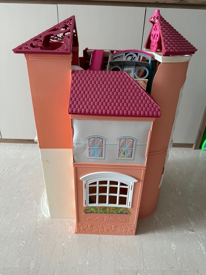 Barbie Dreamhouse Dollhouse, Hobbies & Toys, Toys & Games on Carousell