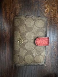 Coach Pillow Tabby 揹包, 名牌, 手袋及銀包 - Carousell