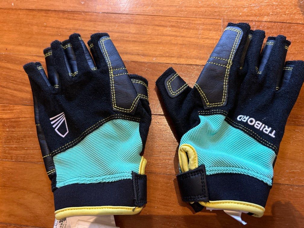 Decathlon sailing gloves for kids, Sports Equipment, Sports & Games ...