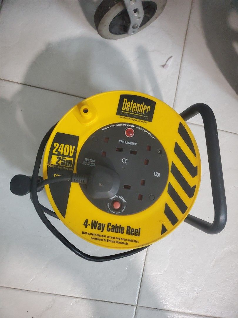 Defender 4-Way Cable Reel 25m, TV & Home Appliances, Electrical ...