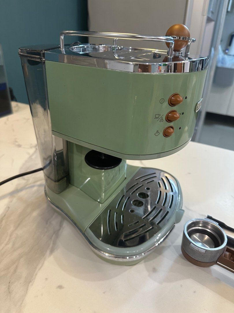 DeLonghi Espresso coffee Machine, TV & Home Appliances, Kitchen ...