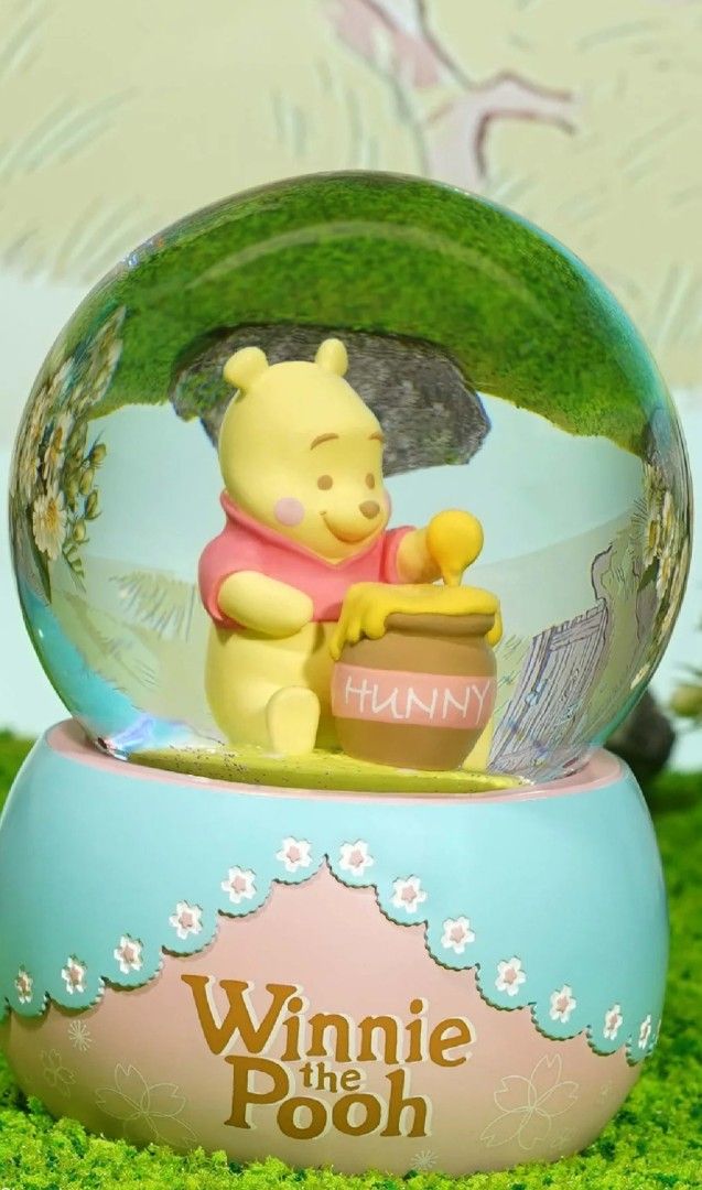 Disney Winnie the Pooh Snow Globe, Furniture & Home Living, Home Decor ...