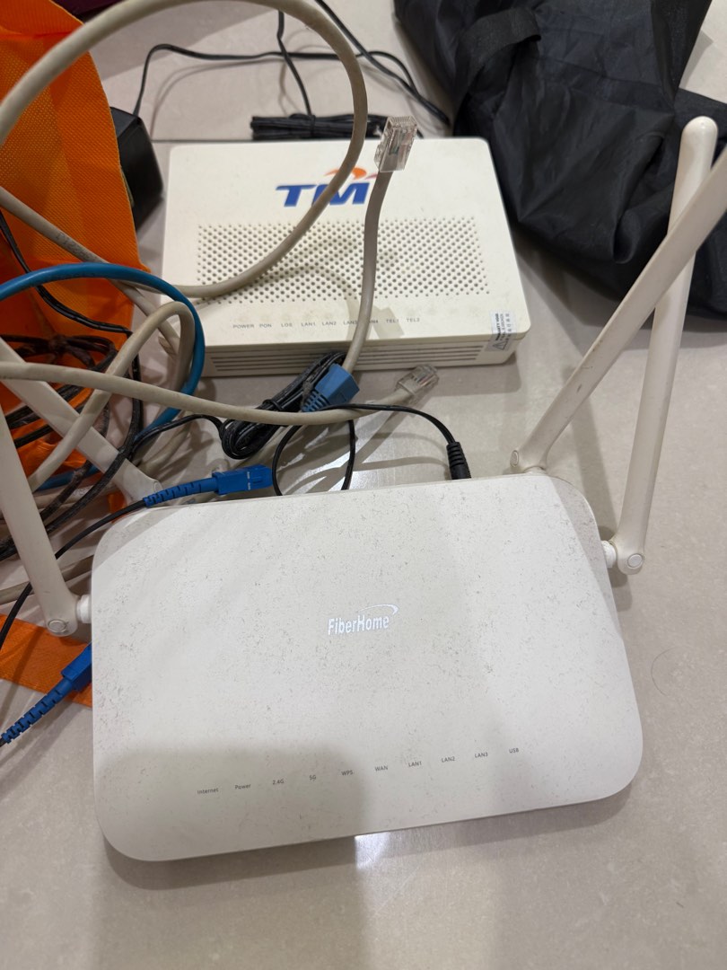 FiberHome Router, Computers & Tech, Parts & Accessories, Networking on ...
