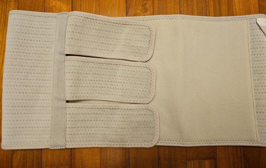 Frida Mom Postpartum Abdominal Support Binder - Gray, Babies & Kids ...