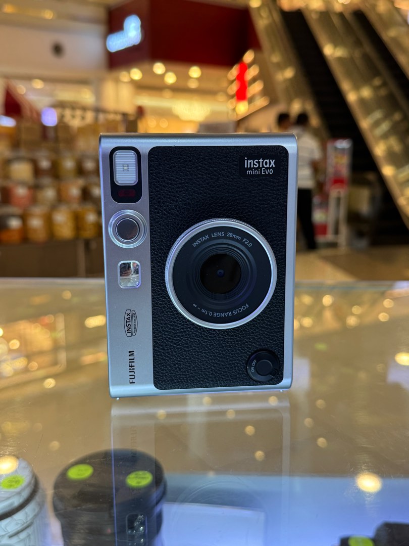 Fujifilm Instax Mini Evo, Photography, Cameras on Carousell
