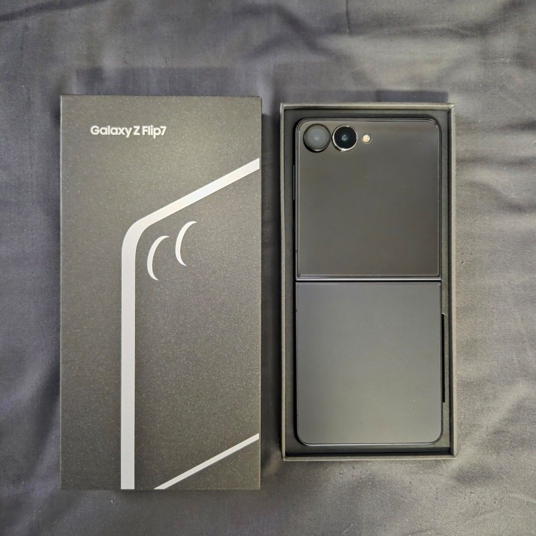 Galaxy Z Flip 7 512GB Jetblack, Mobile Phones & Gadgets, Mobile Phones ...