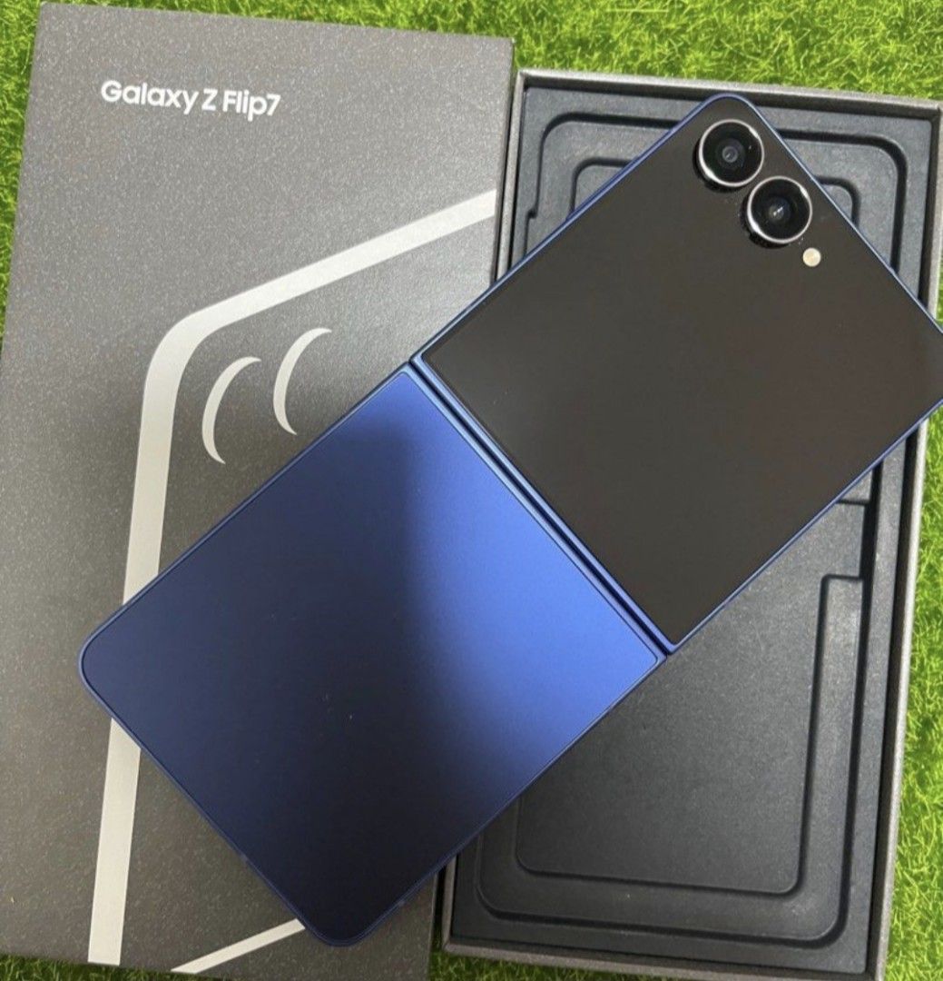 Galaxy Z Flip 7 Blue Shadow 512GB, Mobile Phones & Gadgets, Mobile ...