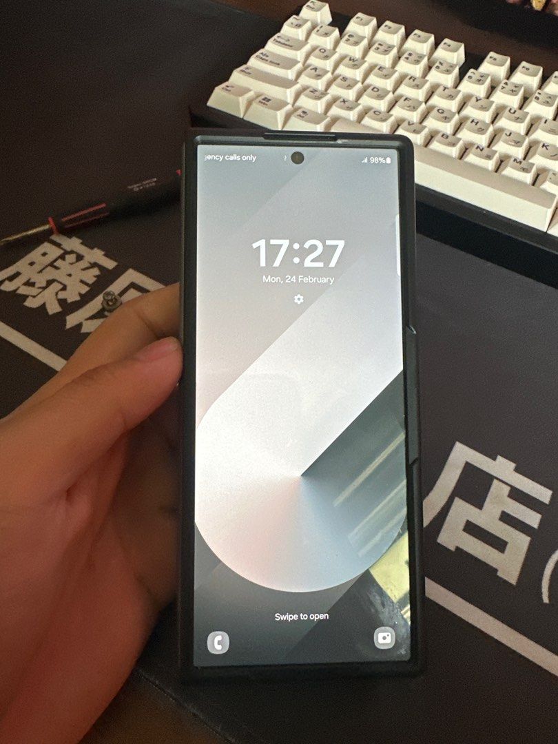 Galaxy Z Fold 6 Silver Shadow 256GB, Mobile Phones & Gadgets, Mobile ...