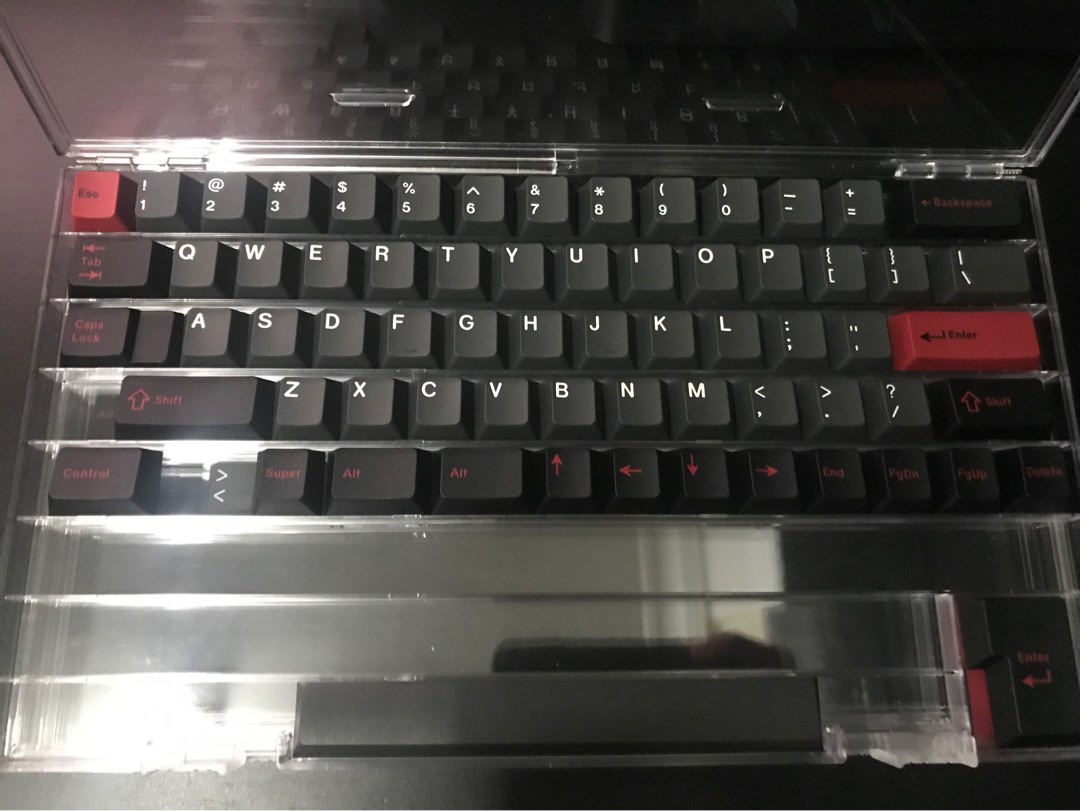 GMK Evil Dolch The Split Base + Accent, Computers & Tech, Parts ...