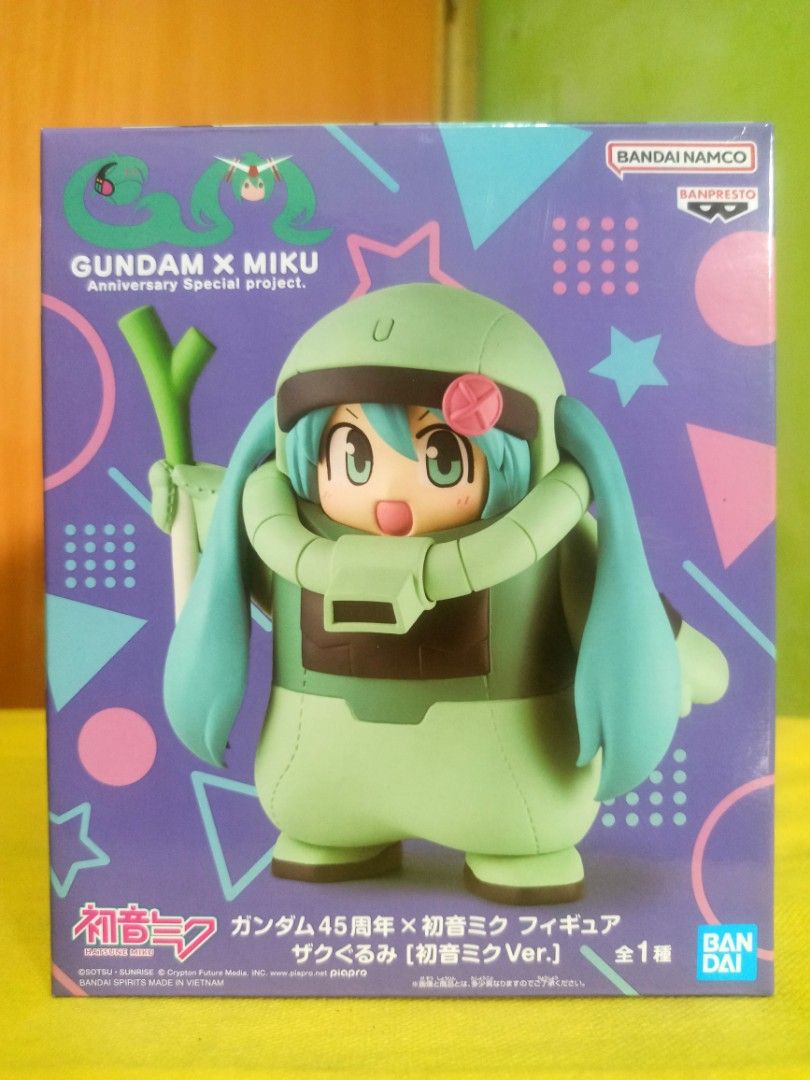 Gundam x Miku (Zaku Costume Ver.) Banpresto Gundam 45th Anniv. Special ...