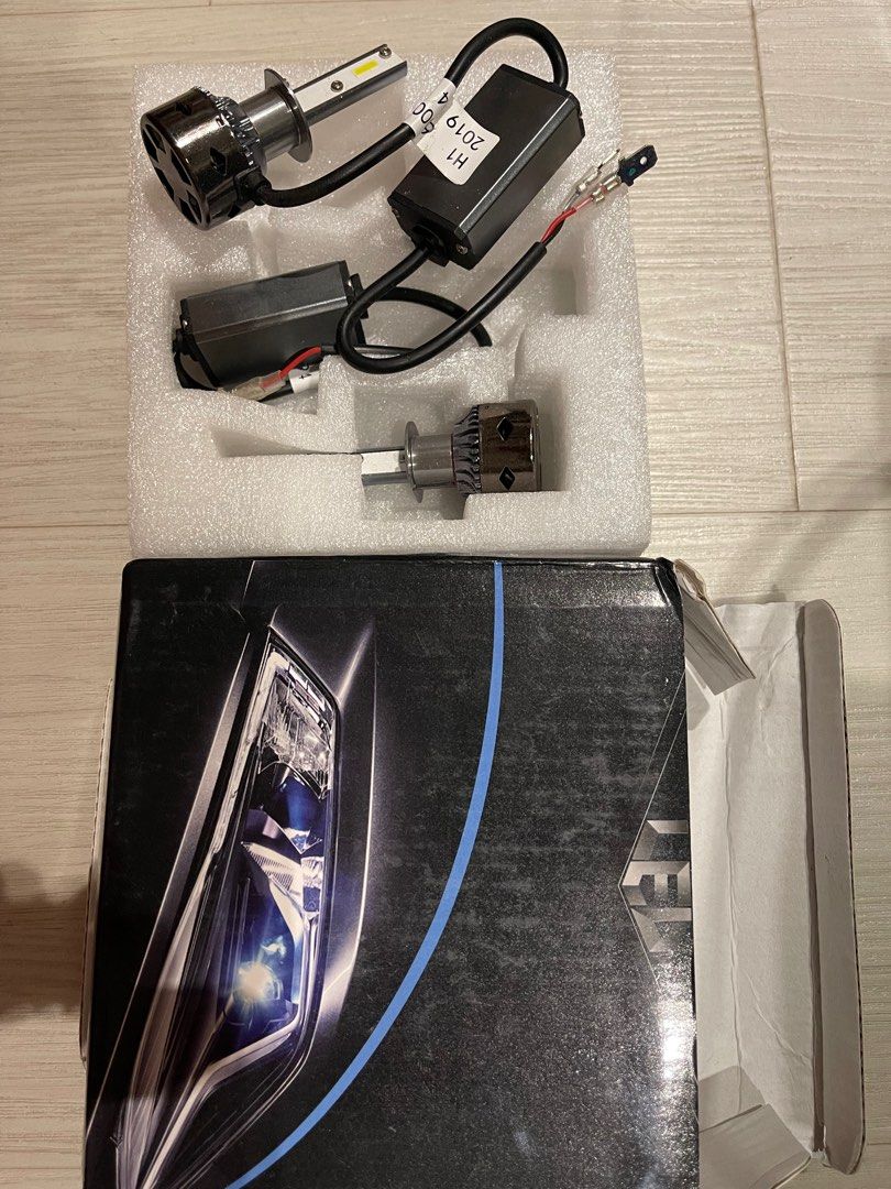 (Brand New) H1 LED Car Lights CANBUS (300W)- 800000LM LED Lamp for Car ...