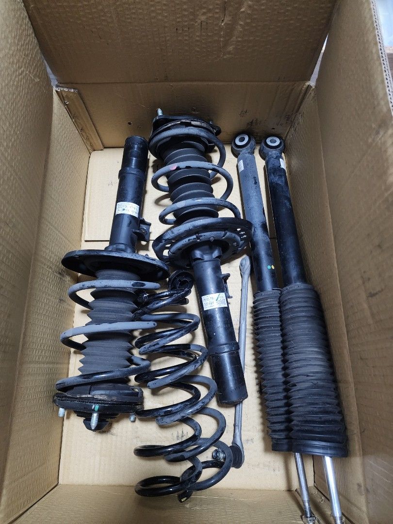 Honda Civic fc stock suspension, Car Accessories, Accessories on Carousell