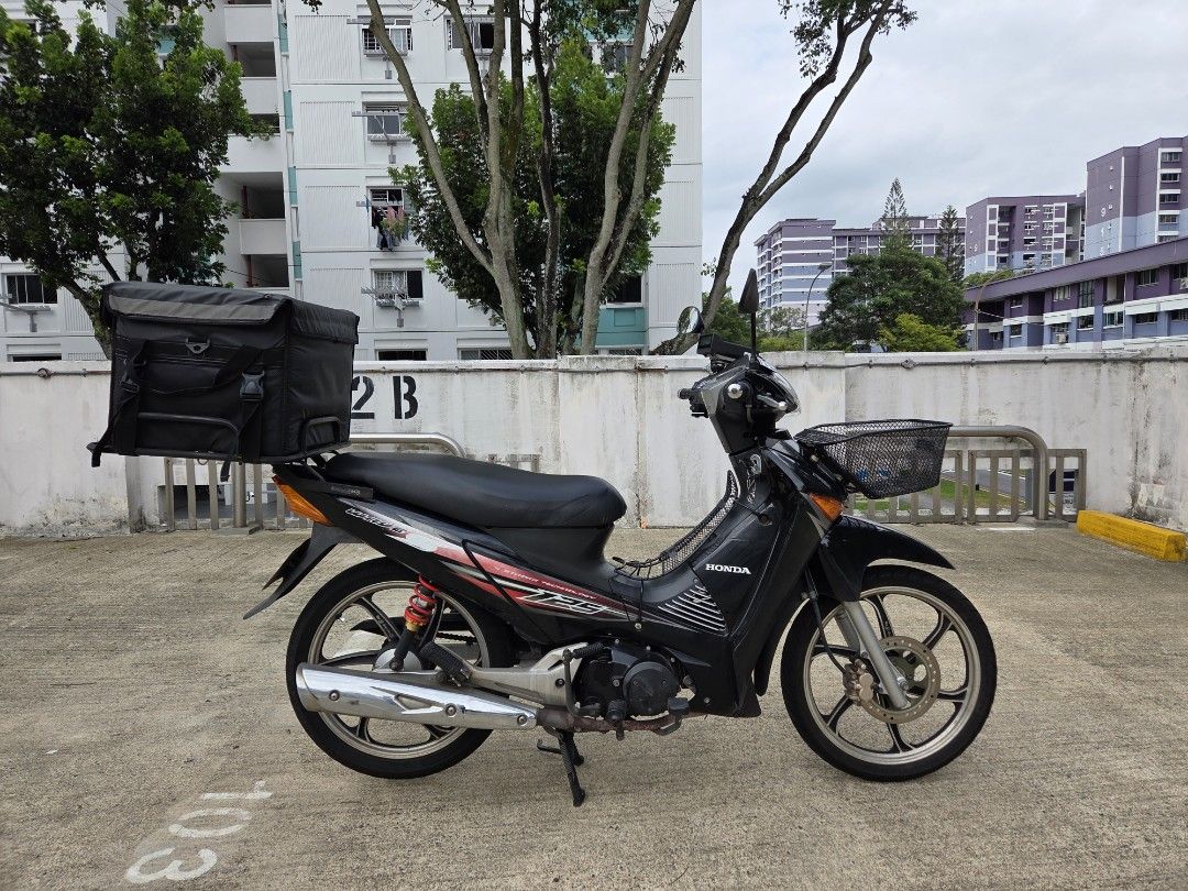 Honda Wave 125s, Motorcycles, Motorcycles for Sale, Class 2B on Carousell