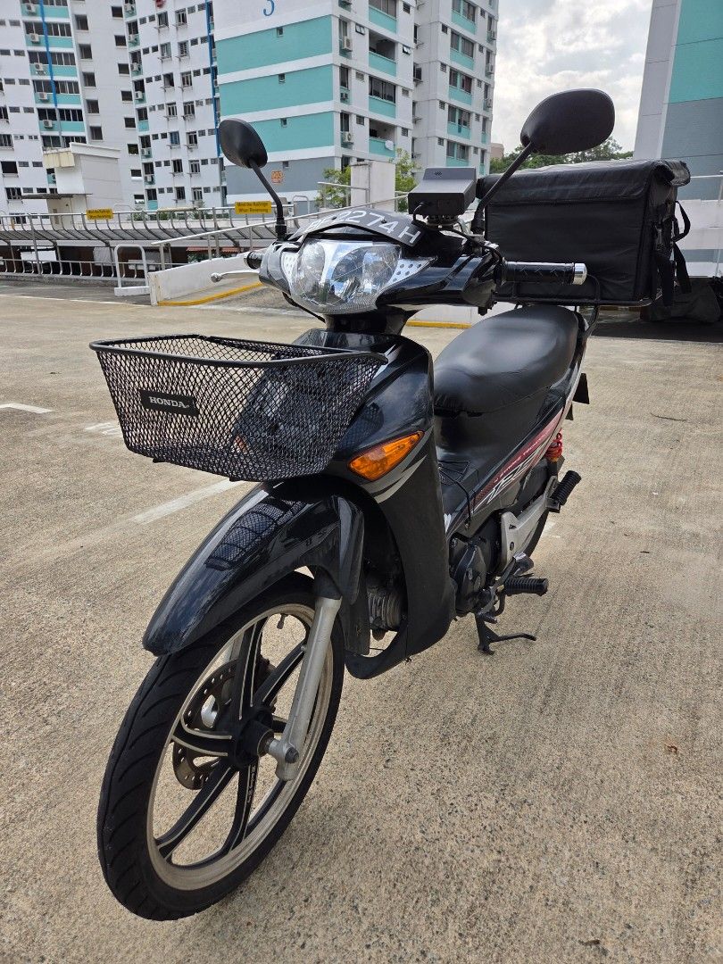 Honda Wave 125s, Motorcycles, Motorcycles for Sale, Class 2B on Carousell
