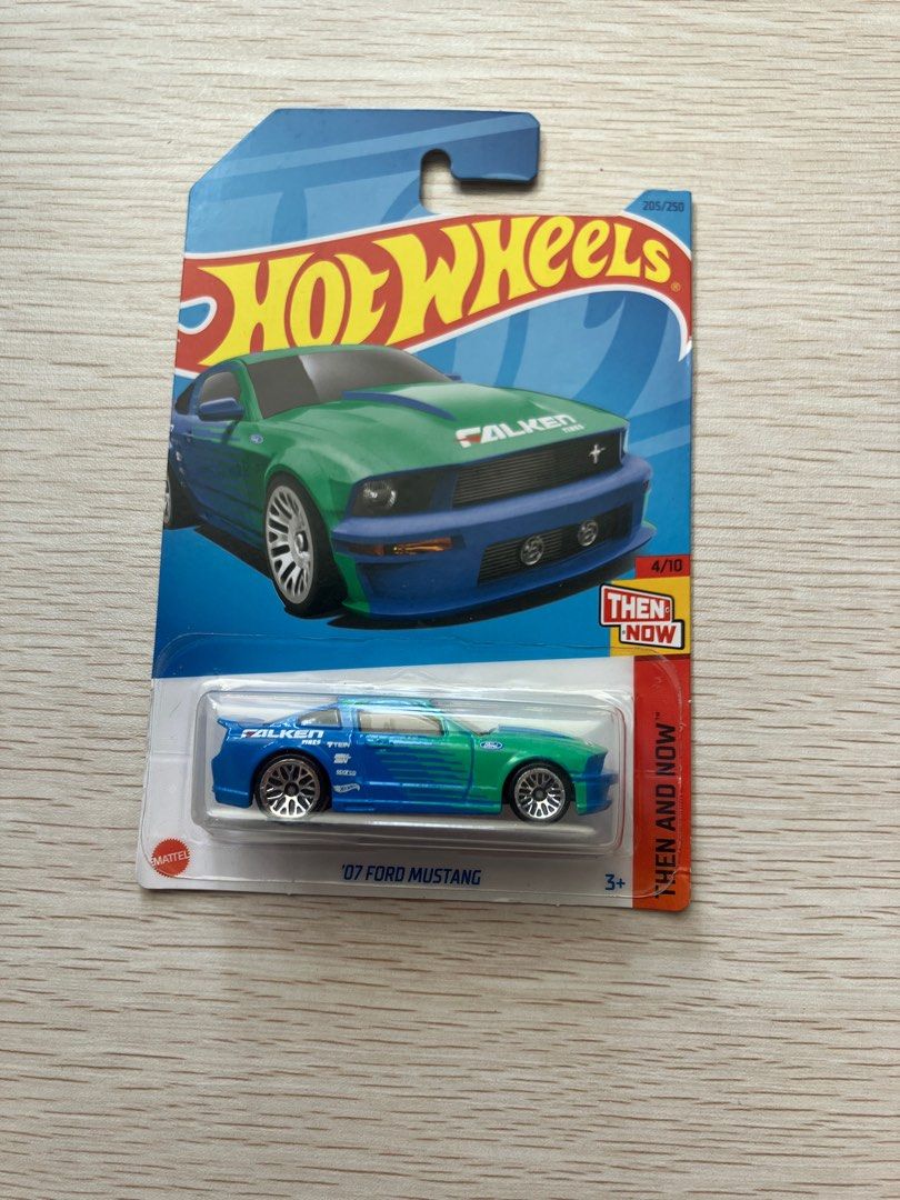 Hot Wheels '07 Ford Mustang - Then and Now, Hobbies & Toys, Toys ...