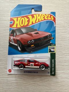 1/18 Motor Helix Alfa Romeo GTAm (full opening diecast) - Red, Green ...