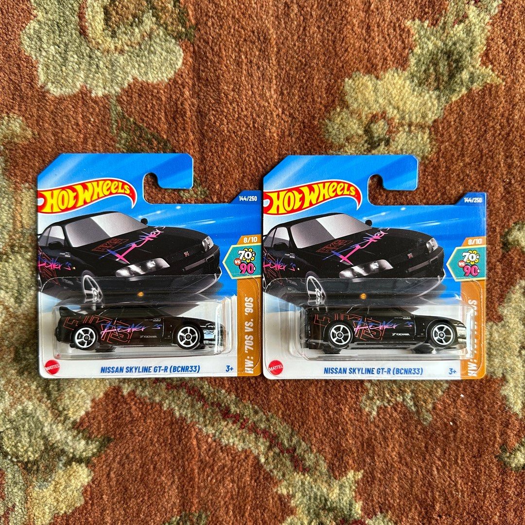 Hot Wheels Nissan Skyline GT-R (BCNR33) Lot, Hobbies & Toys, Toys ...