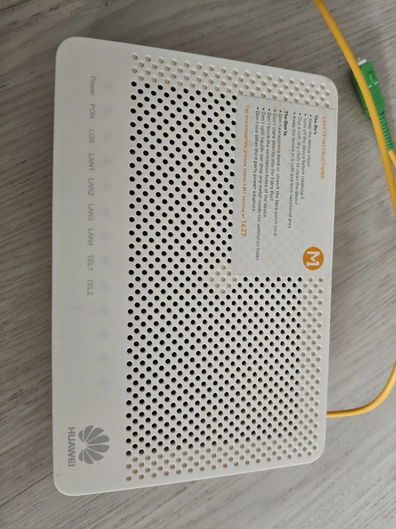 Huawei EchoLife HG8240H5 GPON Terminal, Computers & Tech, Parts ...