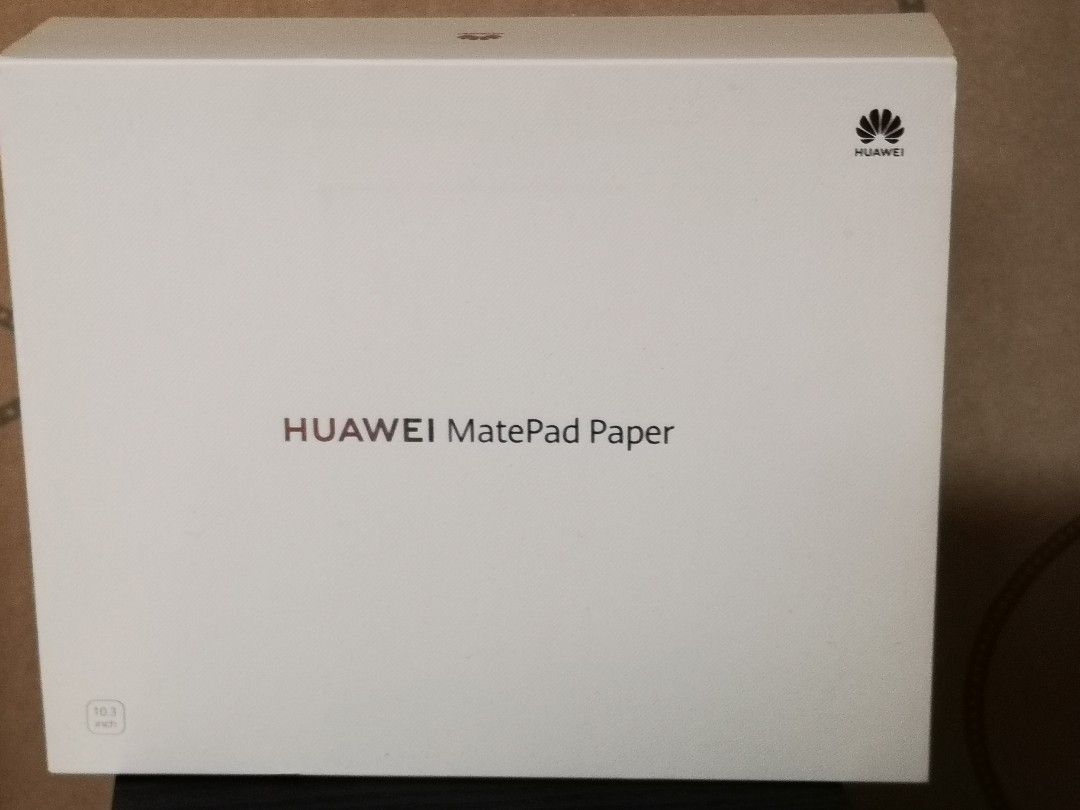 Huawei MatePad Paper - 10.3" E-reader, Mobile Phones & Gadgets, E ...