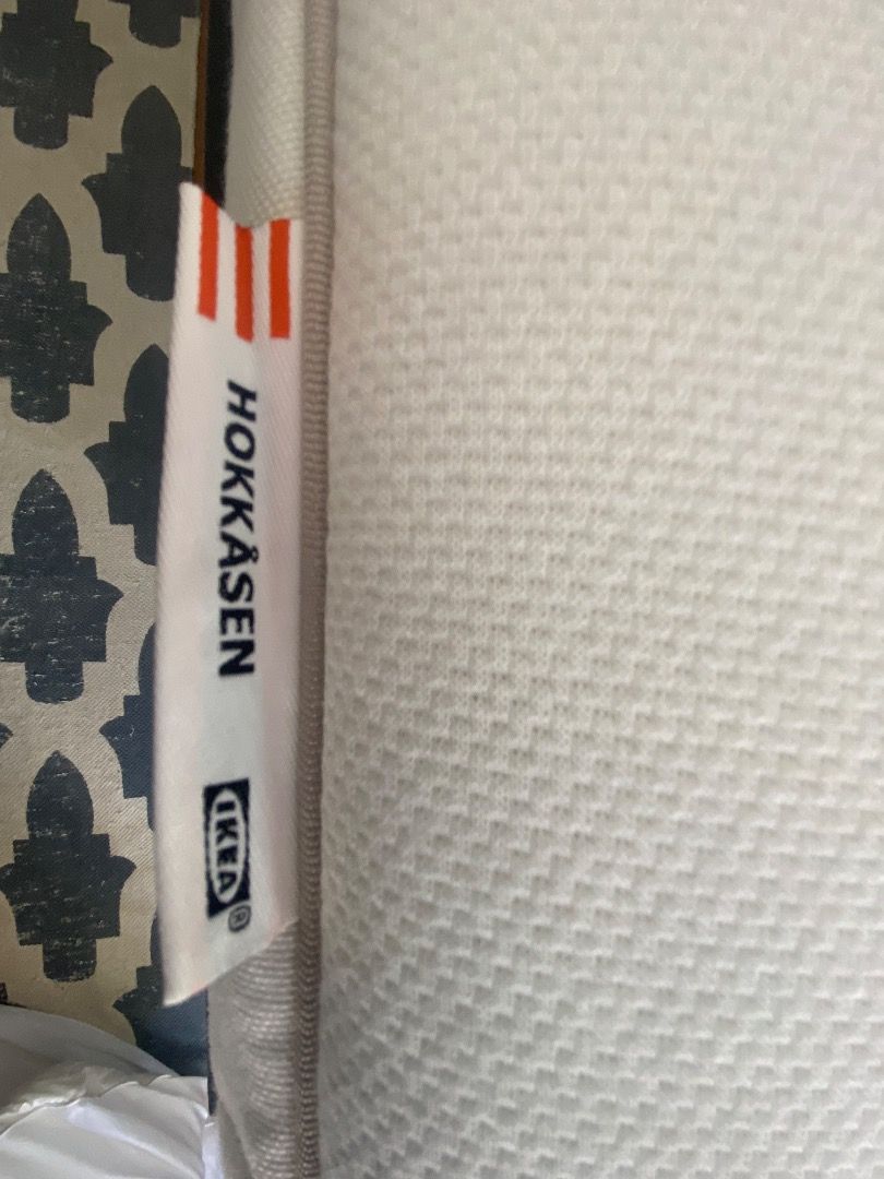 IKEA Malm Ottoman Bed Queen Size 160x200 with Hokkasen mattress in top ...