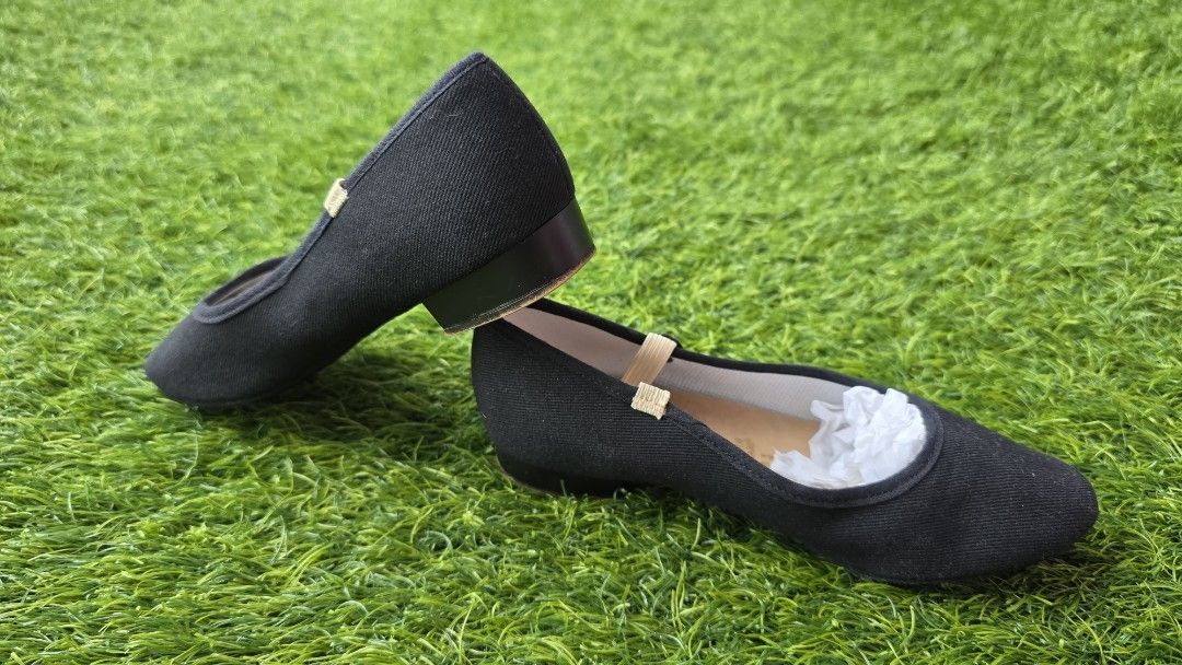 (RESERVED) Katz RAD pre-loved ballet character shoes, Babies & Kids ...