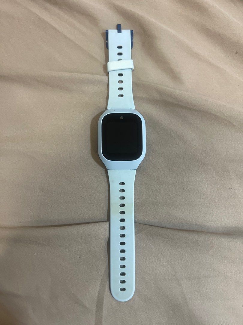 Kids Smartwatch - blue, Mobile Phones & Gadgets, Wearables & Smart ...