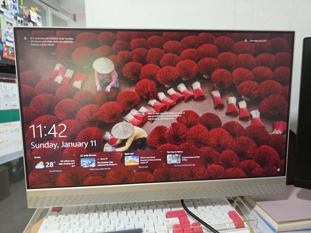 Lenovo All-in-One Desktop, Computers & Tech, Desktops on Carousell