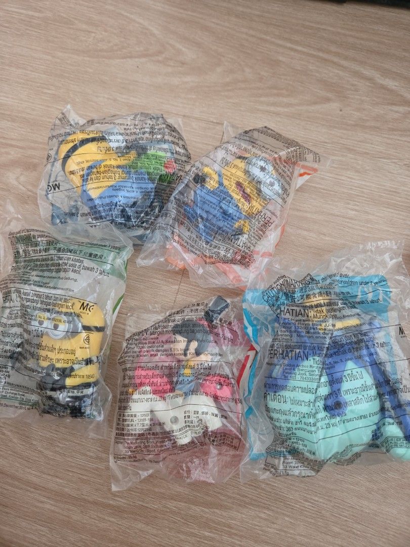 McDonald's Despicable Me 3 Minion Toys - Unopened, Hobbies & Toys, Toys ...