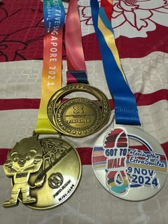 Japan war medals, Hobbies & Toys, Memorabilia & Collectibles, Vintage ...