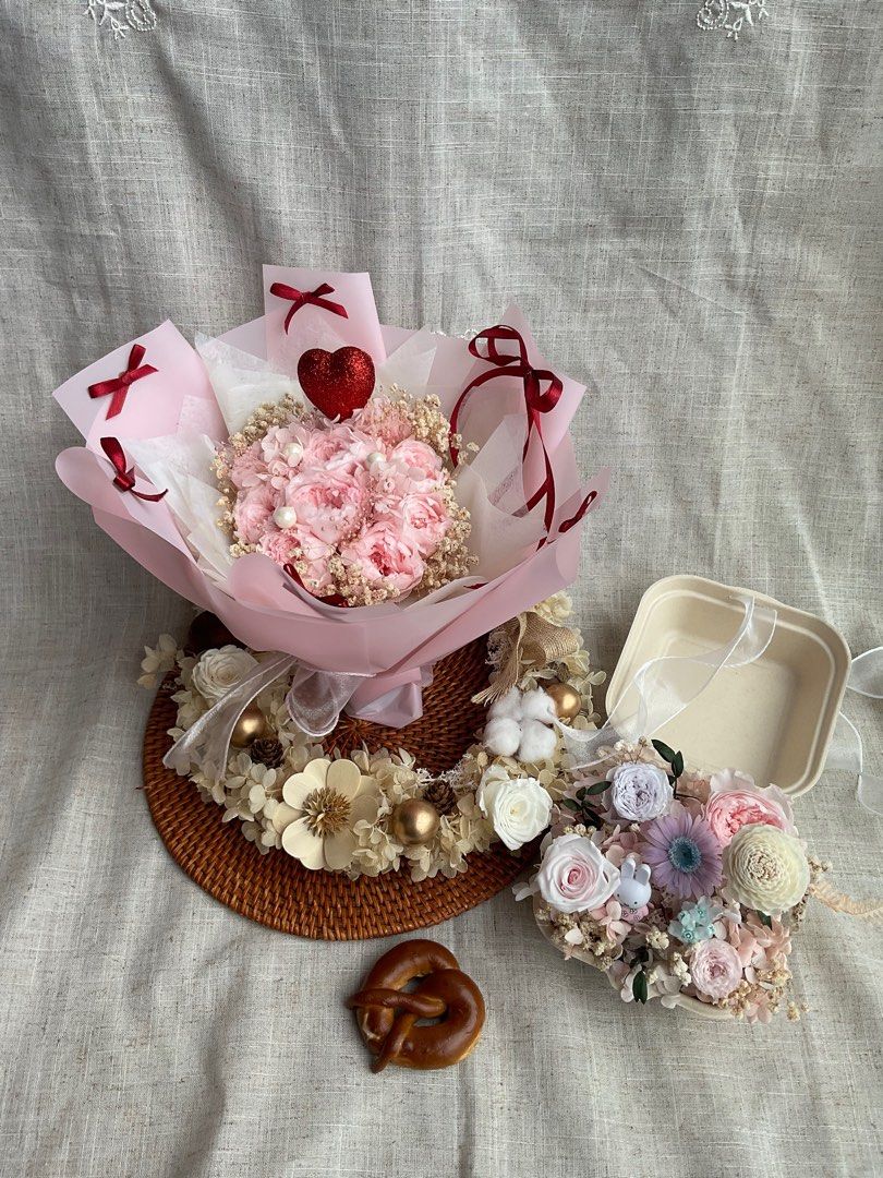 Miffy Preserved Flower Bouquets daisy Gerberra and Arrangements ...