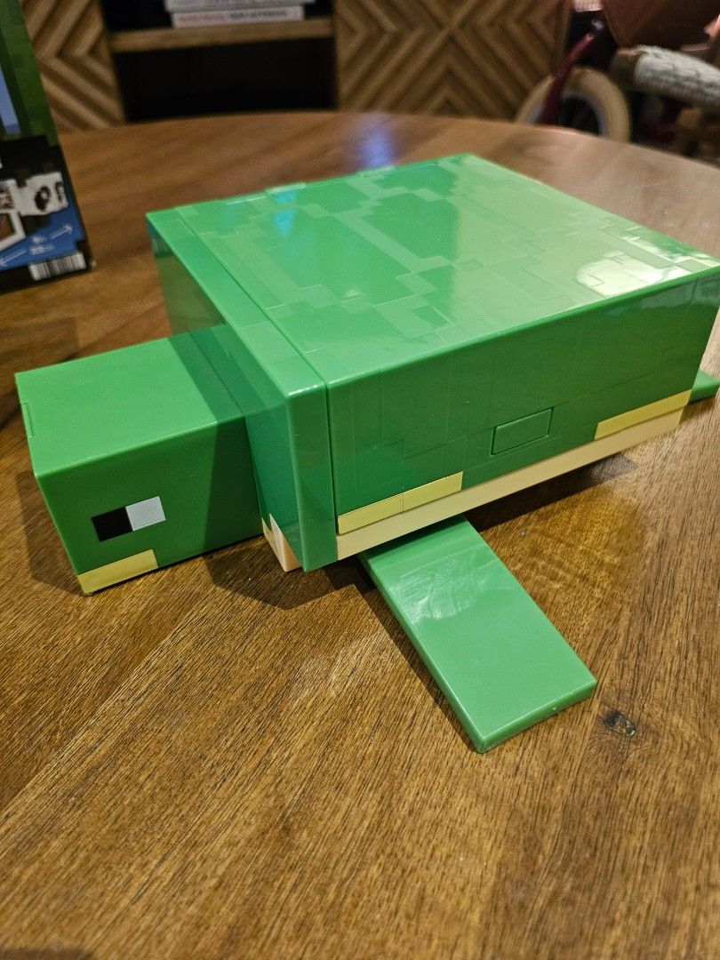 Minecraft Turtle hideout house, Hobbies & Toys, Toys & Games on Carousell