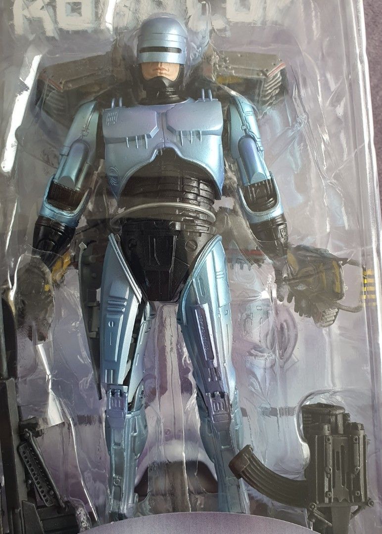 NECA 2014 (1993 Movie Version) 7" Robocop 3 With Jetpack & Assault ...