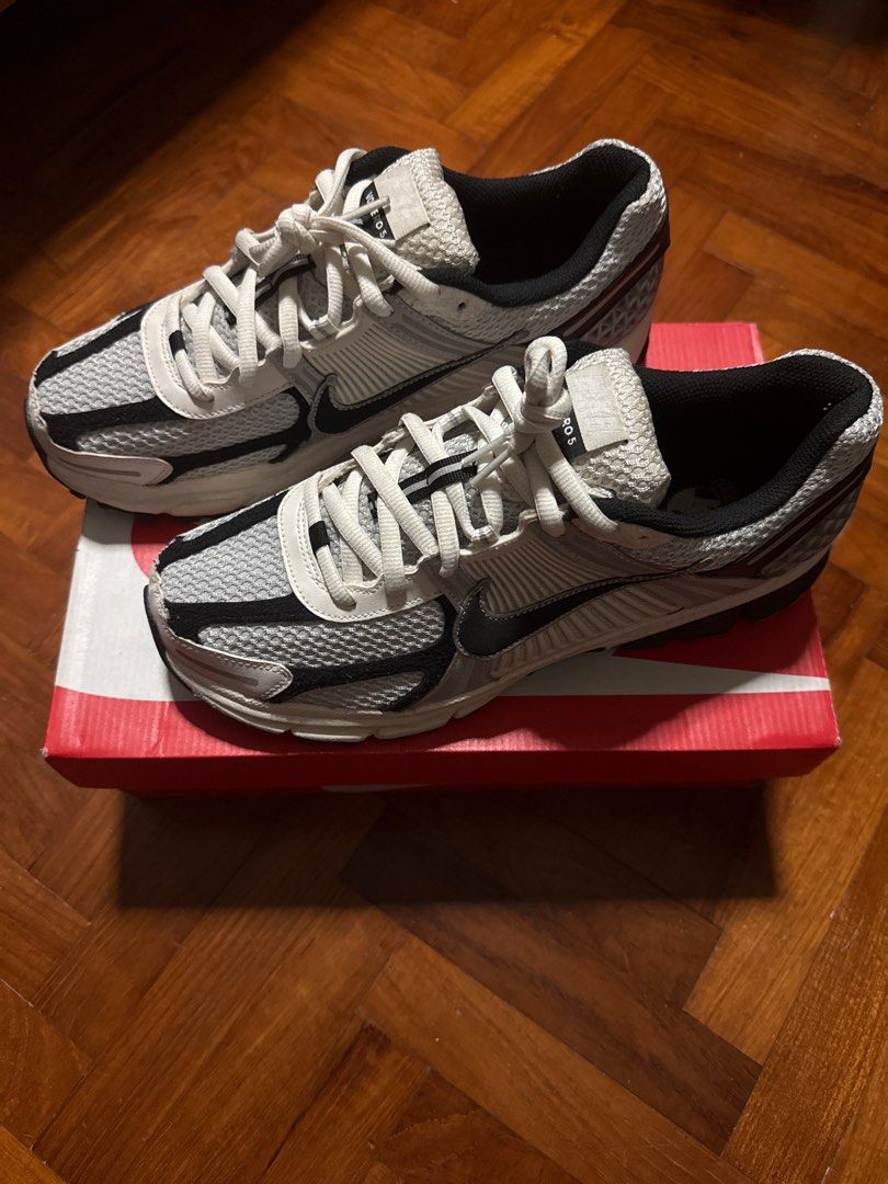 Nike Zoom Vomero 5 (W)- Photon Dust/ Black-Phantom, Men's Fashion ...