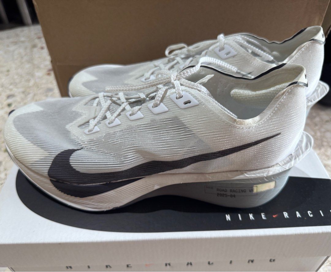 Nike ZoomX Vaporfly Next% 4 Running Shoes - White, Men's Fashion ...