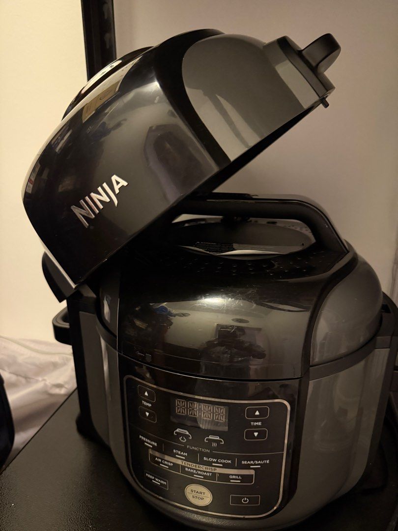 Ninja Foodi 8-in-1 Multi Cooker OP300, TV & Home Appliances, Kitchen ...