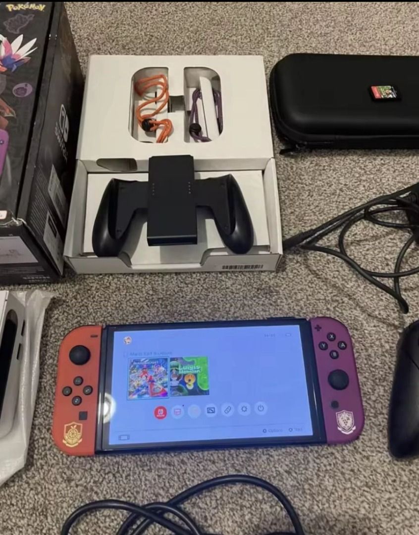 Nintendo Switch Scarlet and Violet Edition, Video Gaming, Video Games ...