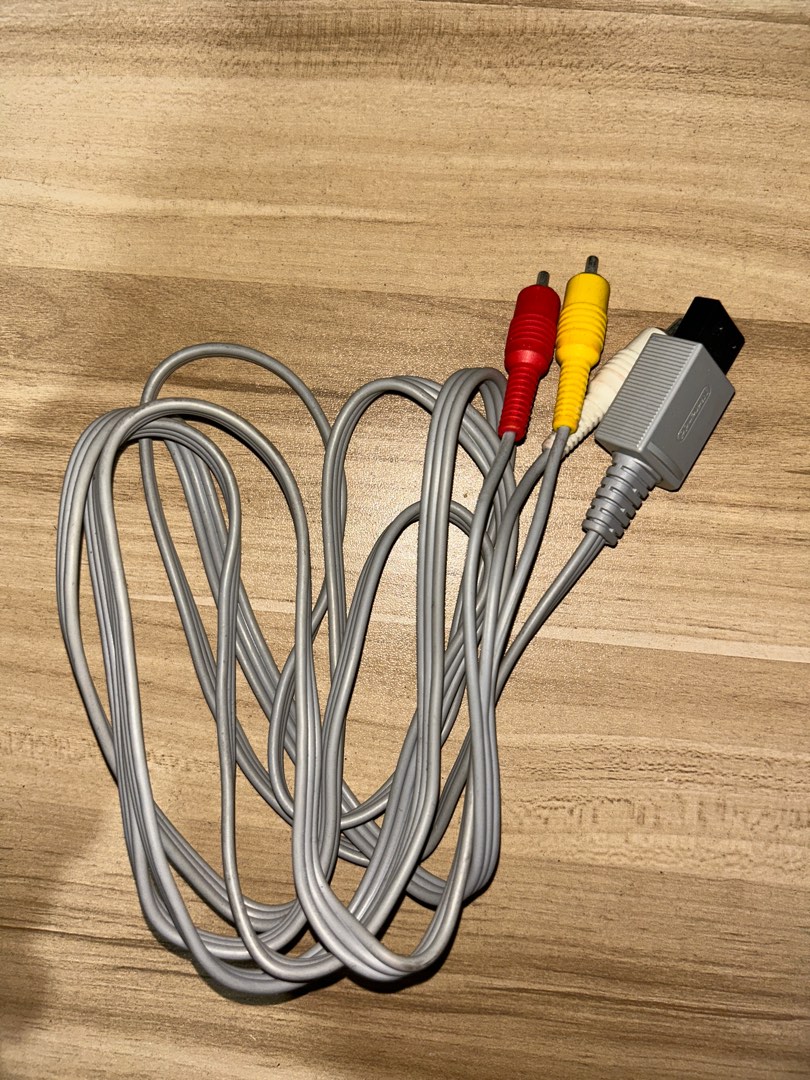Nintendo Wii AV Cable (Original), Video Gaming, Video Game Consoles ...