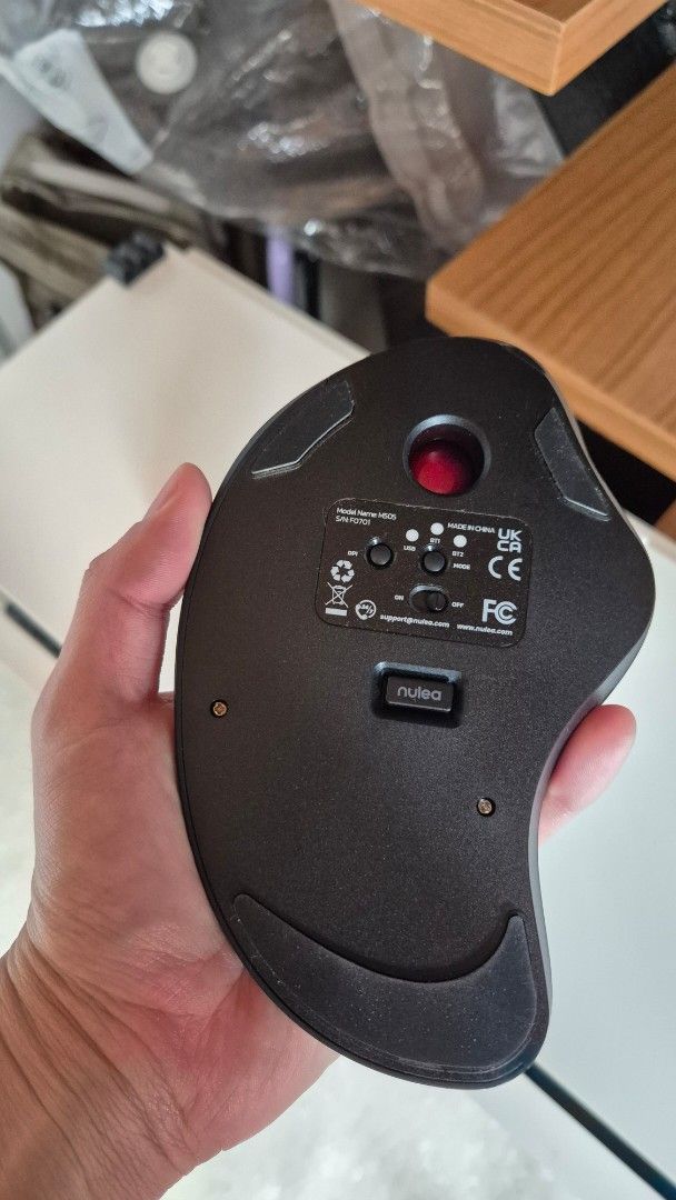 Nulea M505 Ergonomic Right-handed Trackball Mouse - Like New, Computers ...