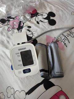 Omron Blood Pressure Monitor, Health & Nutrition, Health Monitors ...