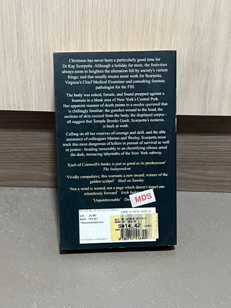 Patricia Cornwell - From Potter's Field, Hobbies & Toys, Books ...