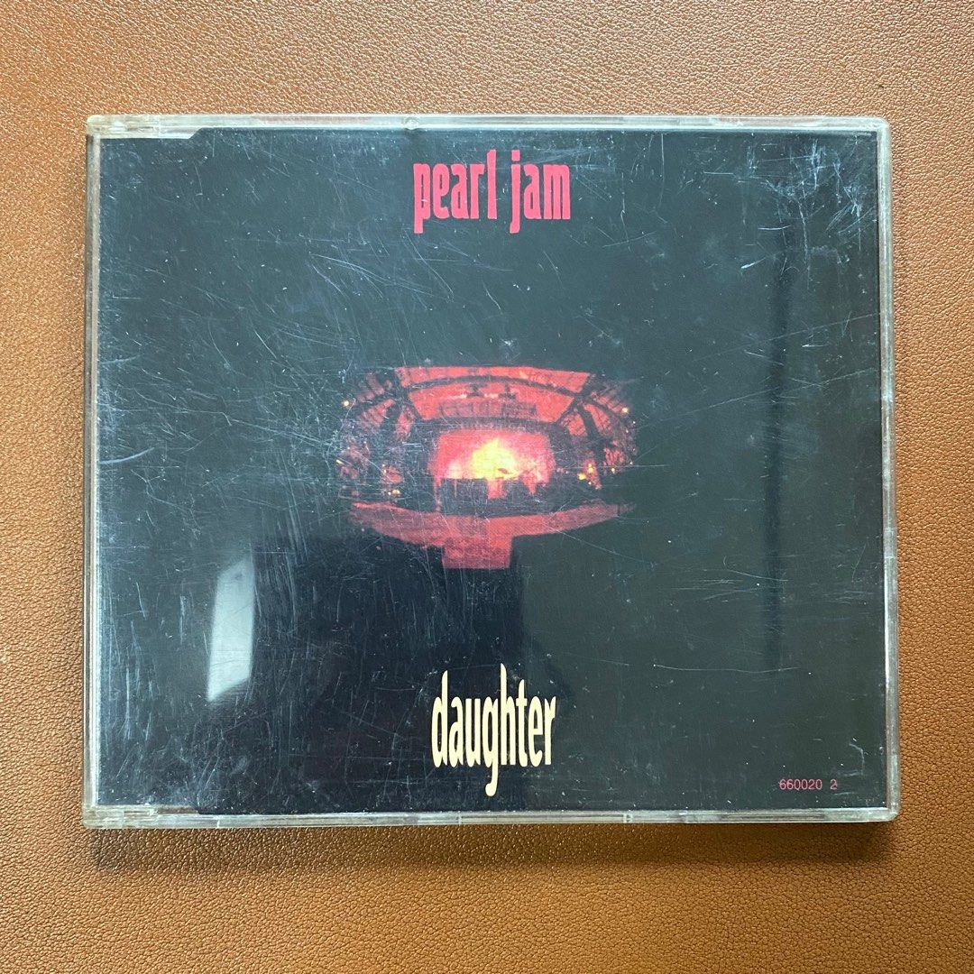 Pearl Jam: Daughter. (CD Album, 1993). Epic., Hobbies & Toys, Music & Media, CDs & DVDs on Carousell