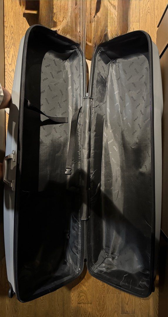 PGM Golf Air Bag Hard Shell Travel Bag with Wheels, Sports Equipment ...