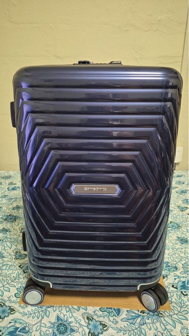 Samsonite Astra 55/20 Expandable, Hobbies & Toys, Travel, Luggage on ...