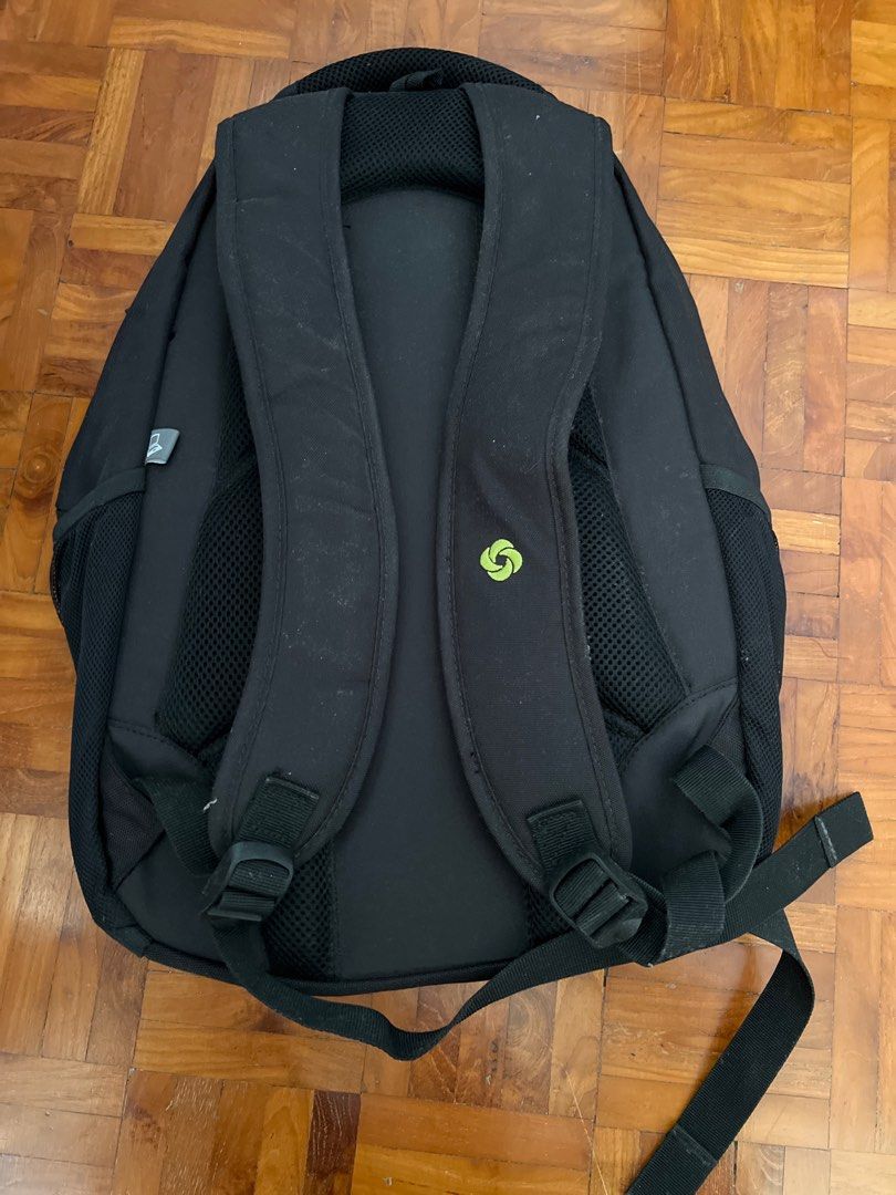 Samsonite Outlast Backpack - Black, Men's Fashion, Bags, Backpacks on ...