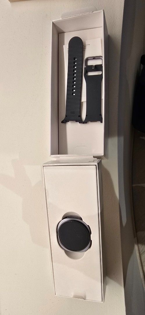 Samsung Galaxy Watch 8, Mobile Phones & Gadgets, Wearables & Smart ...